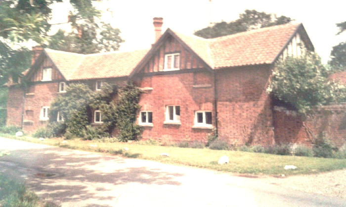 Malthouse, Low Road :: Tasburgh History Group